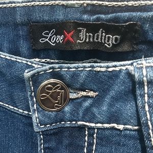 Love Indigo | Jeans | Love Indigo Size 6 Straight Leg Jeans | Poshmark